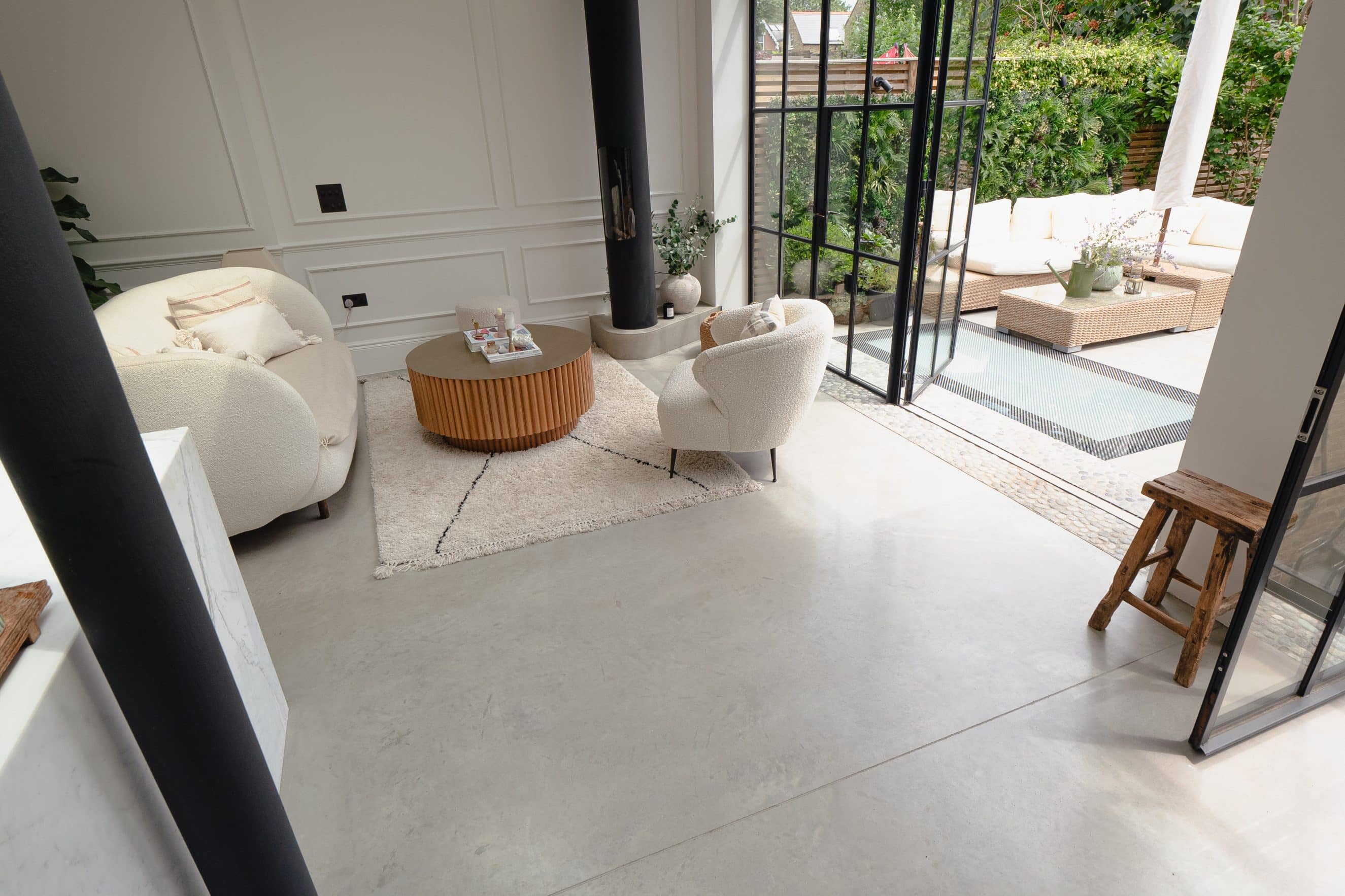 Hempton House - Lazenby